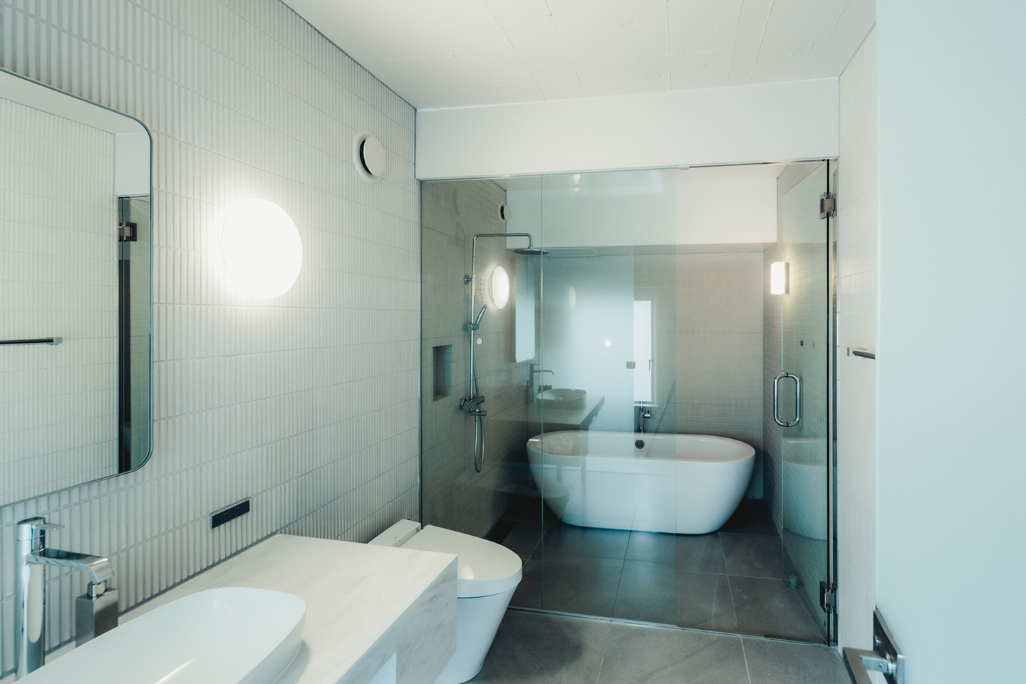 Guest Rooms | THE KNOT TOKYO Shinjuku